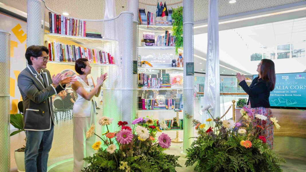 Book Nook Bringing Communities Together Through Books and Art | SugarEnSpice.net